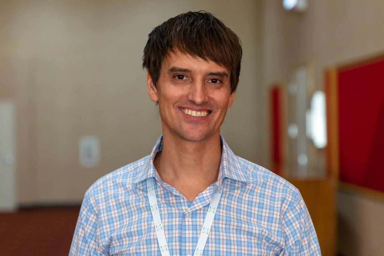 From Failure to Helping Thousands of Startup Founders, with Rob Walling. | Yuli Azarch